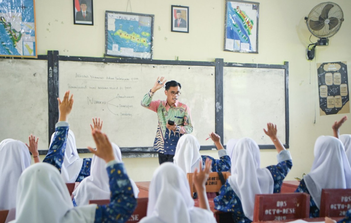 SPMB Jatim 2026 Dibuka, Simak Jalur, Kuota, dan Jadwal Lengkap SMA-SMK ...