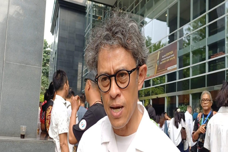Riri Riza Soroti Vonis 10 Tahun Nadiem Makarim, Singgung Dissenting ...