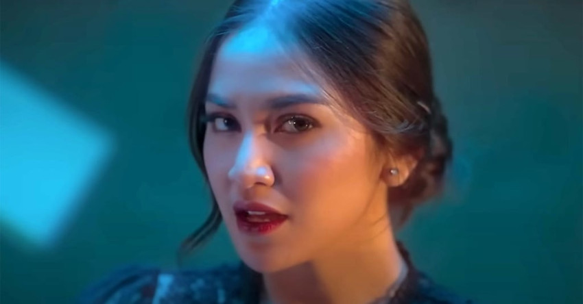 Lagu Indonesia Galau tentang Putus Cinta yang Bikin Ingat Mantan