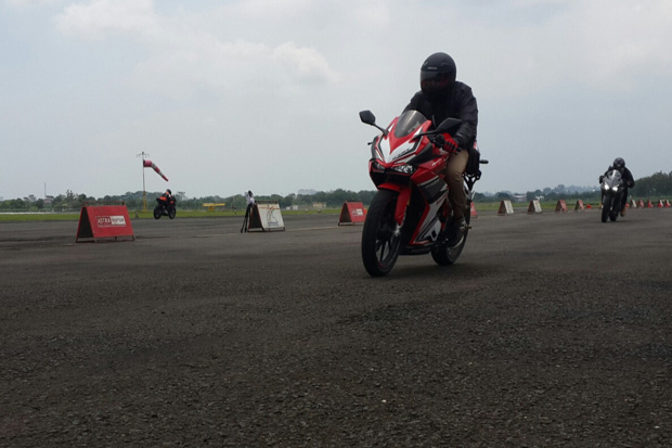 Biaya Pajak Motor Honda CBR 150 Berdasarkan Tahun Pembuatan