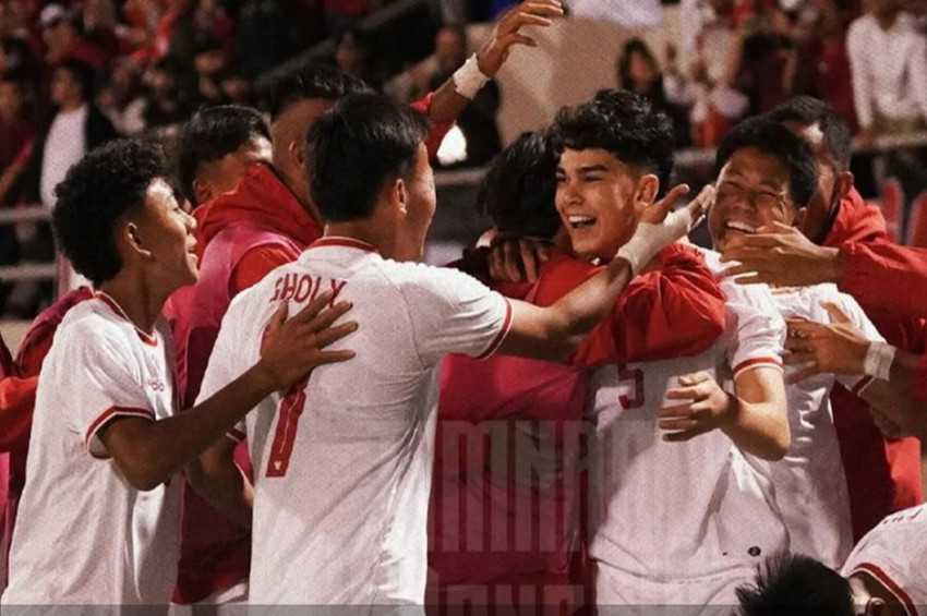 Profil Matthew Baker Sitorus, Bek Muda Berdarah Batak Bintang Timnas ...
