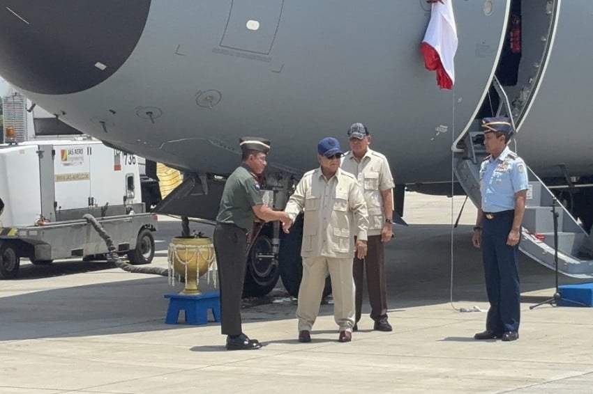 Momen Prabowo Serahkan Pesawat Angkut Canggih Airbus A400M ke Panglima TNI